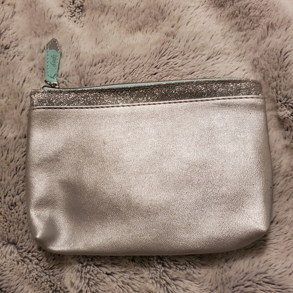 ipsy | Bags | New Metallic Silver Glitter Aqua Ipsy Makeup Bag | Poshmark